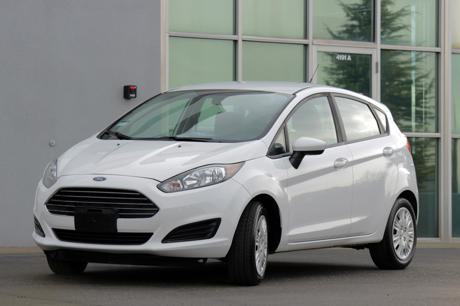 2015 Ford Fiesta S | Prestige Motors