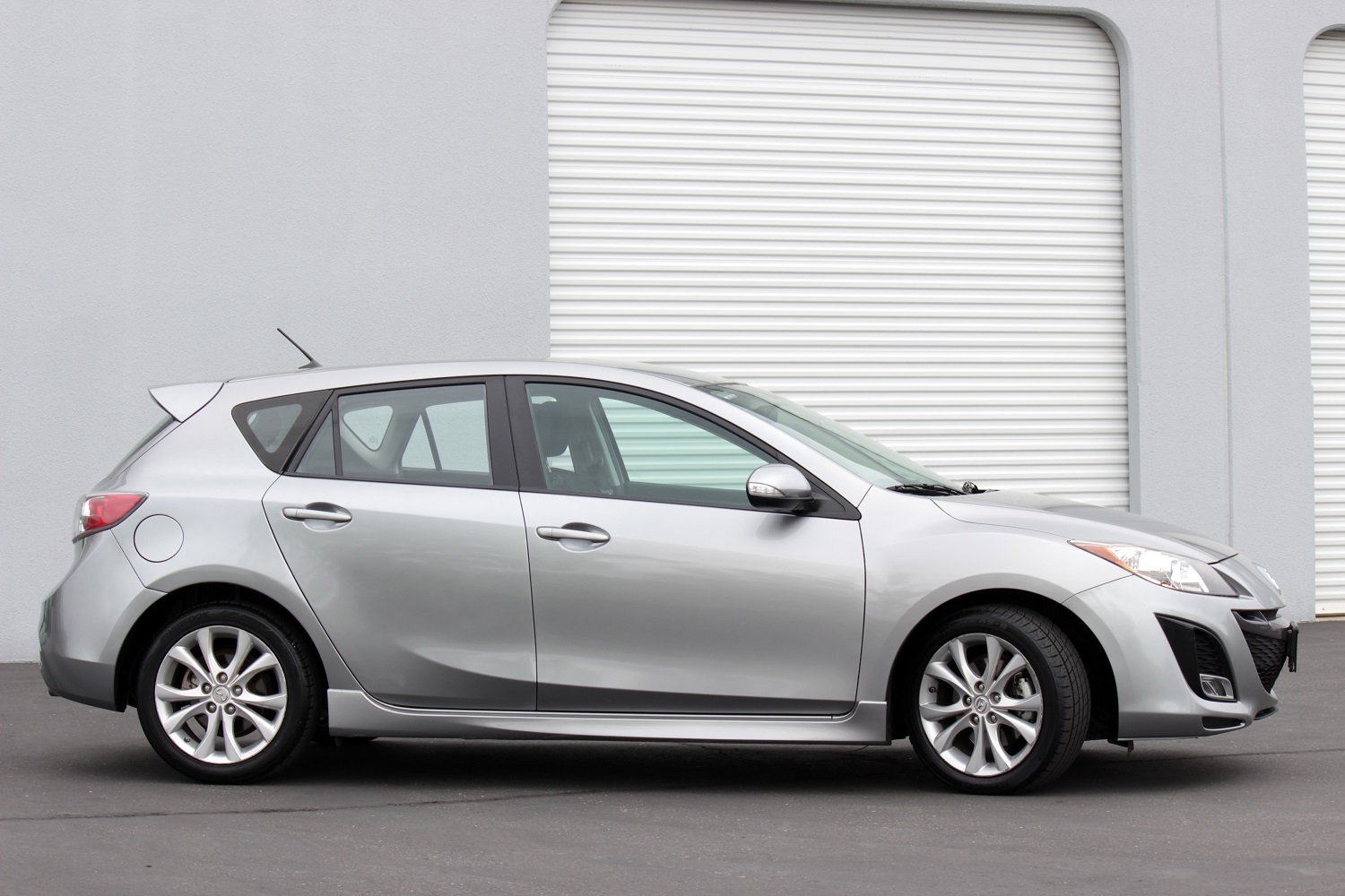 Prestige Motors - 2010 Mazda Mazda3 s Sport for Sale in Sacramento