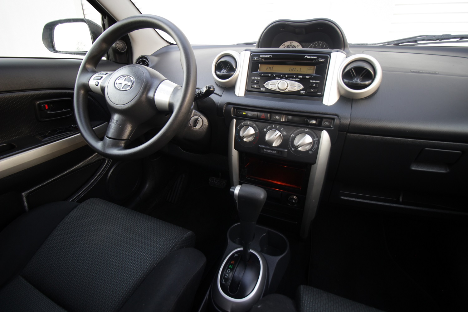 Prestige Motors - 2006 Scion xA for Sale in Sacramento